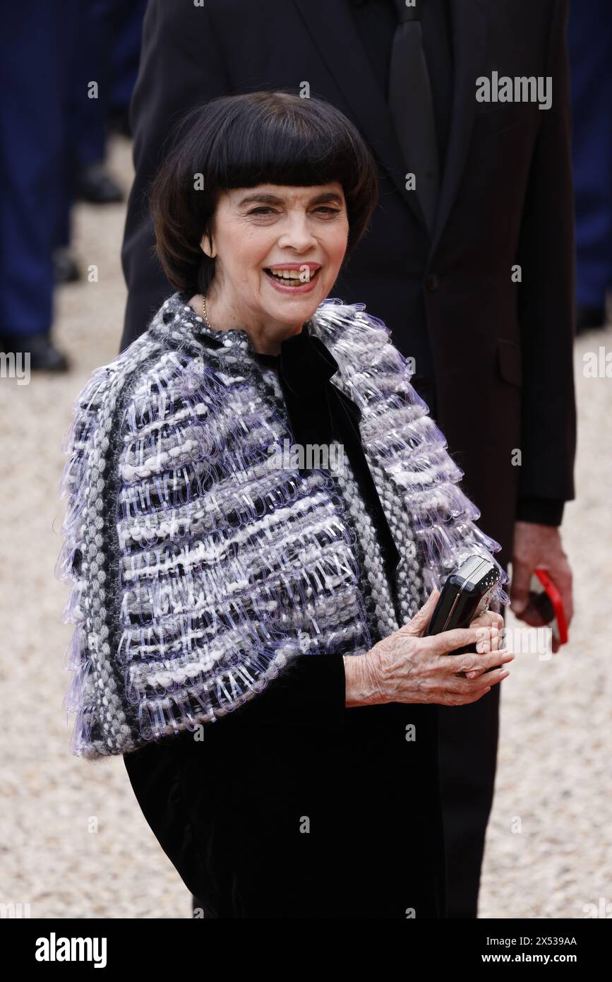 Paris, France. 6th May, 2024. Singer Mireille Mathieu attends the State ...