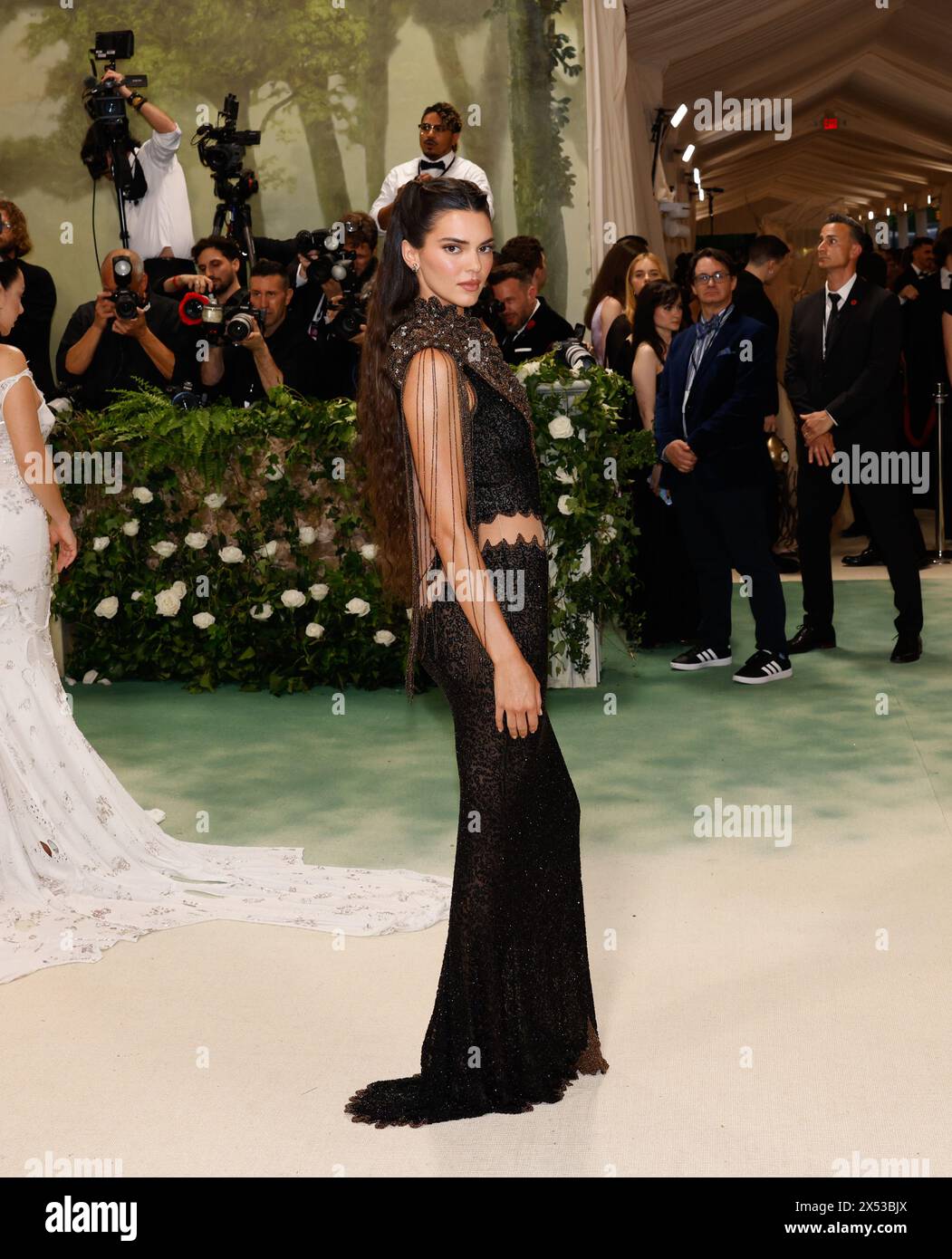 New York, United States. 06th May, 2024. Kendall Jenner arrives on the ...