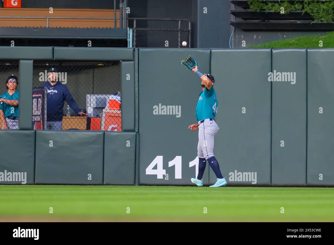 Minneapolis, Minnesota, USA. 6th May, 2024. Seattle Mariners center ...