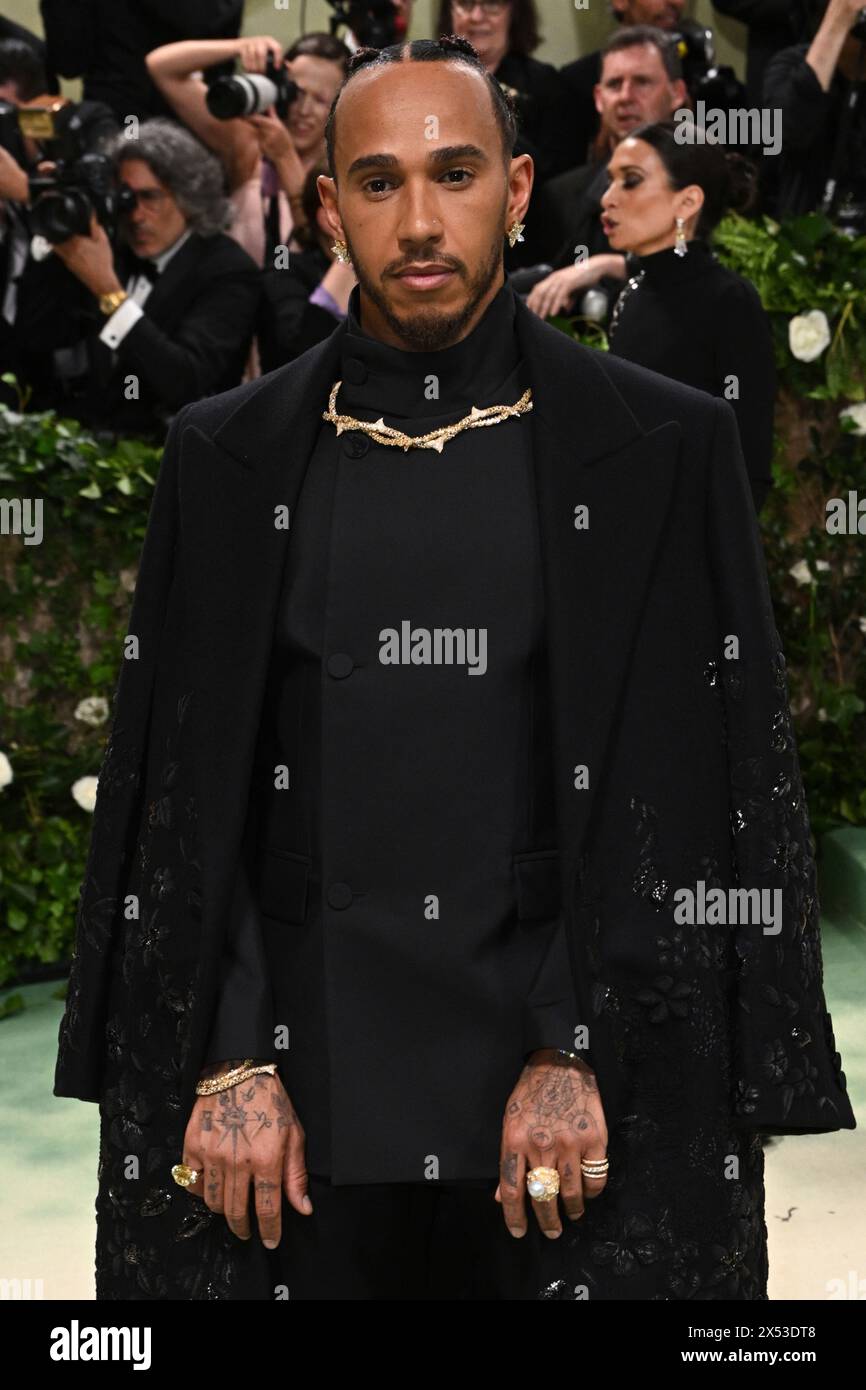 Photo by: DPRF/STAR MAX/IPx 2024 Lewis Hamilton at the 2024 Costume ...