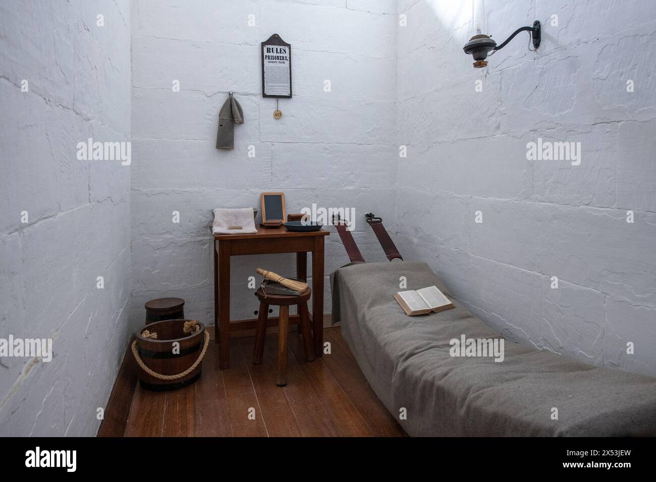 Prison cell in the Separate Prison at Port Arthur Historic Site ...