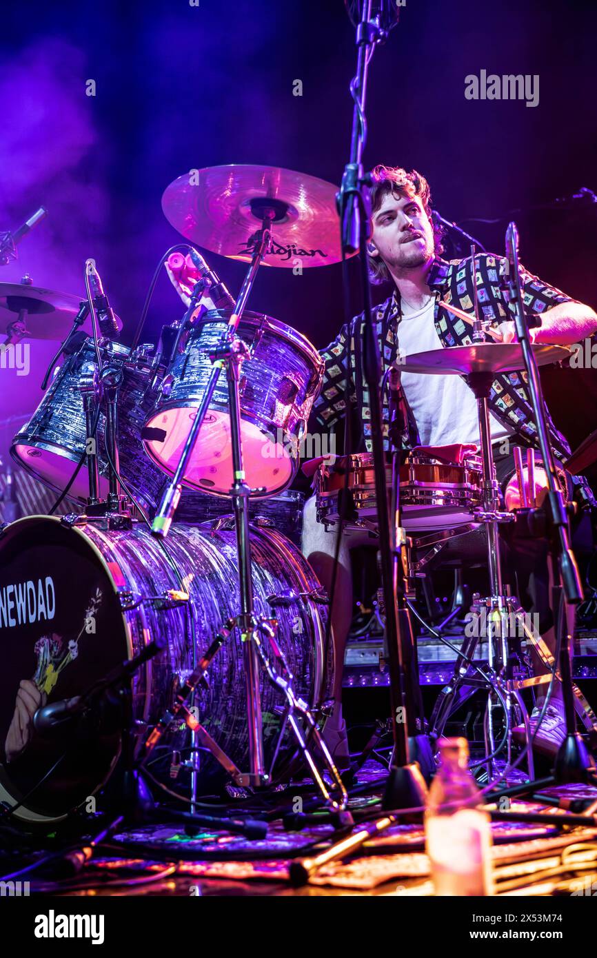 Cara joshi hi-res stock photography and images - Alamy