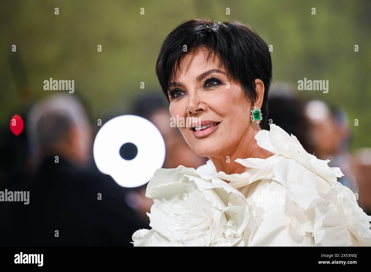 New York, USA. 06th May, 2024. Kris Jenner walking on the red carpet at ...