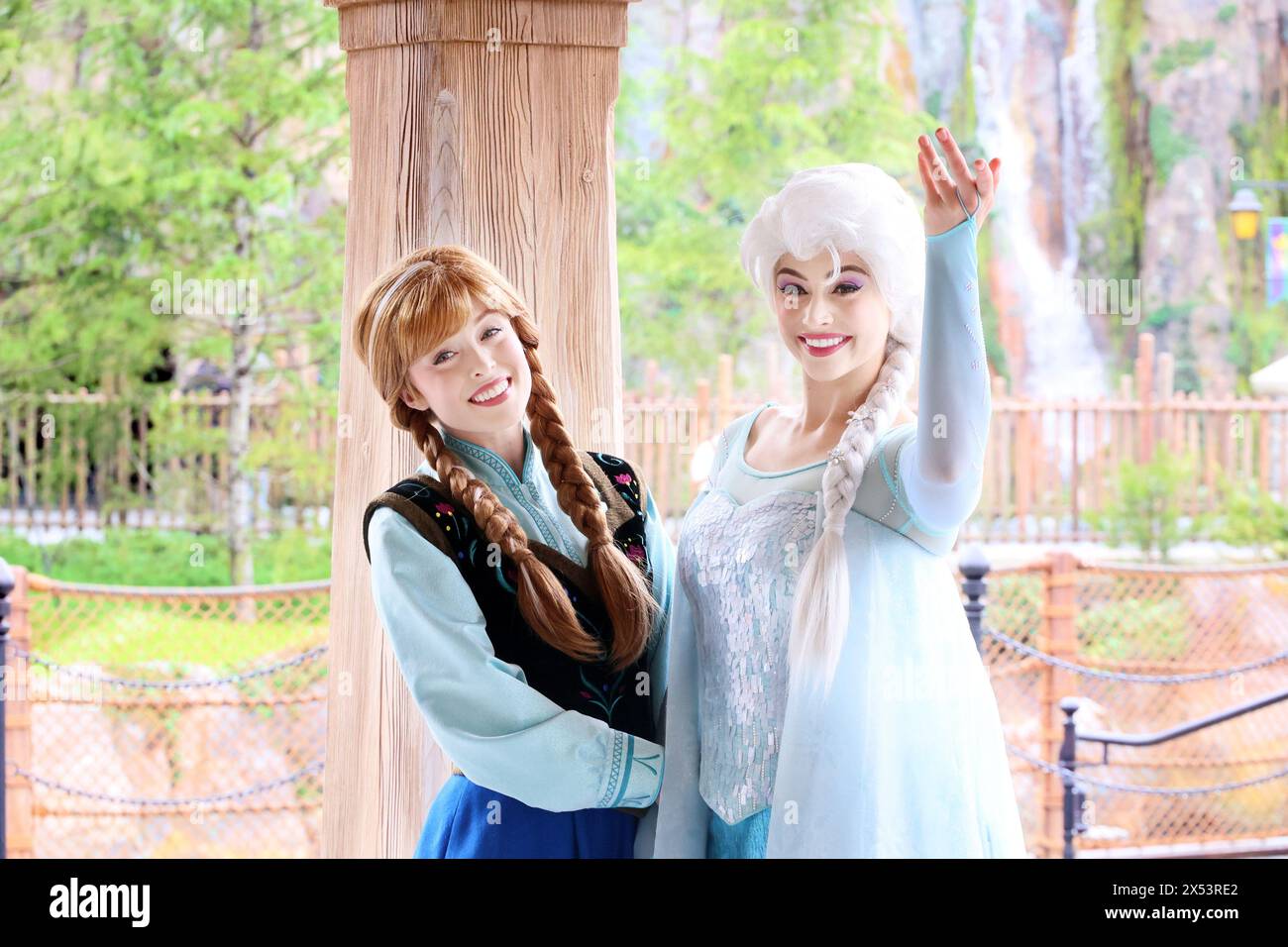 Urayasu, Japan. 7th May, 2024. Disney movie "Frozen" characters Anna (L ...