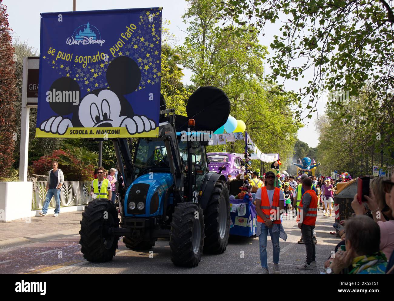 Abano Street Carnival, live event featuring carnival parades, music ...