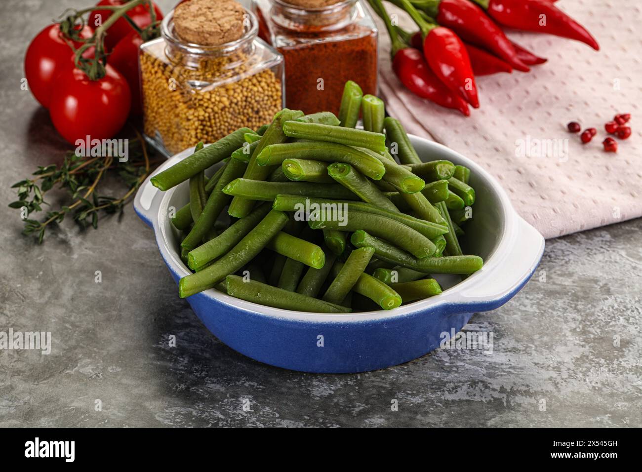 Vegan cuisine - boiled green bean snack Stock Photo - Alamy