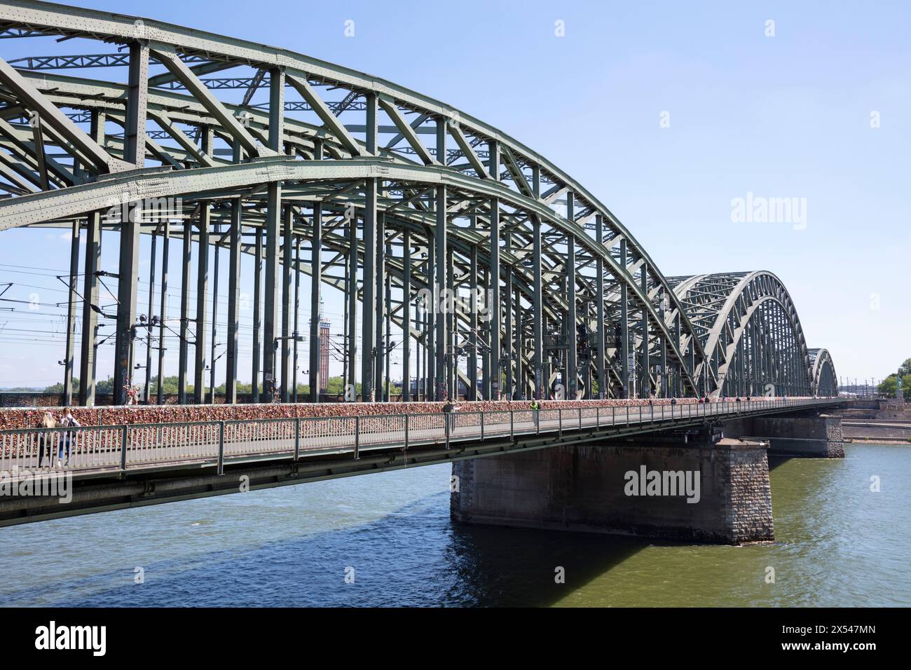 geography / travel, Germany, North Rhine-Westphalia, Cologne, Rhineland ...