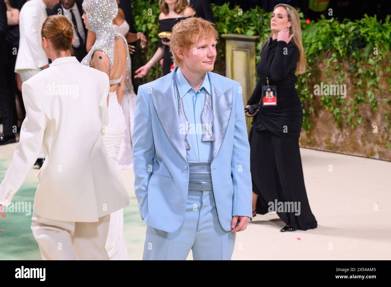 New York, USA. 6 May 2024. Ed Sheeran attending the Metropolitan Museum ...