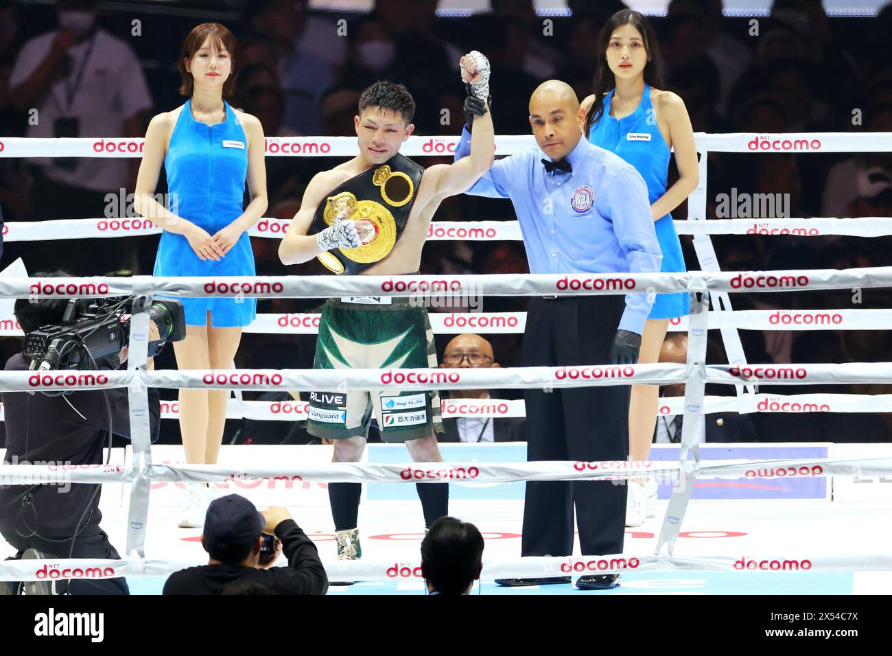 Tokyo, Japan. 6th May, 2024. Seigo Yuri Akui (JPN) Boxing : WBA world ...
