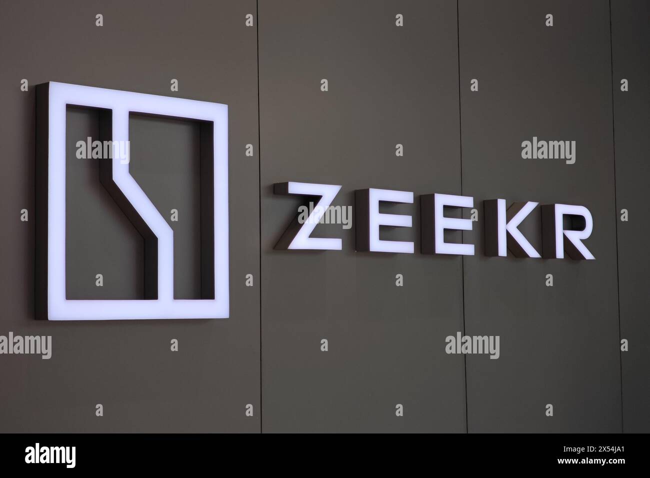 SHANGHAI, CHINA - MAY 7, 2024 - A ZEEKR global flagship store in ...
