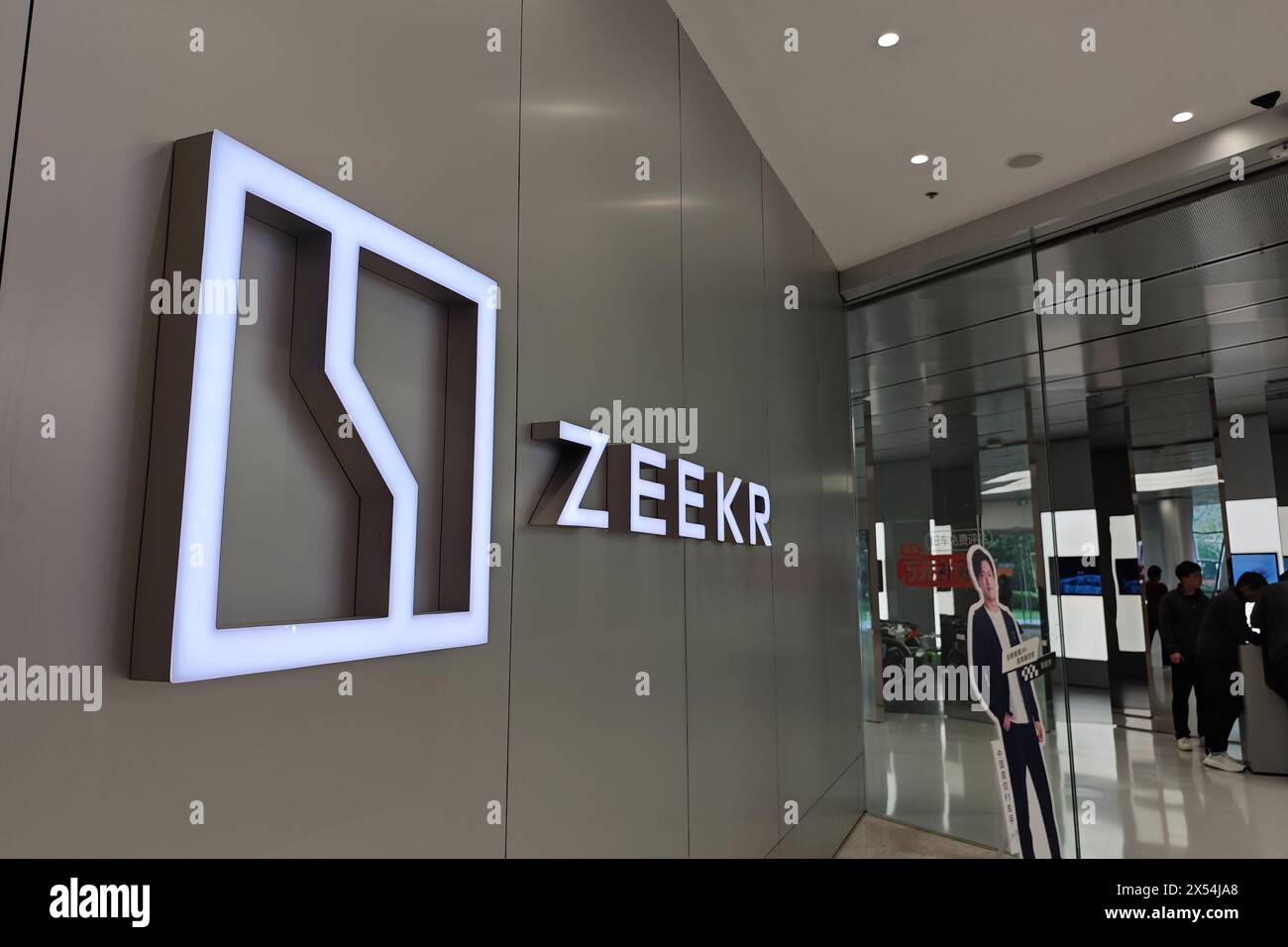 SHANGHAI, CHINA - MAY 7, 2024 - A ZEEKR global flagship store in ...