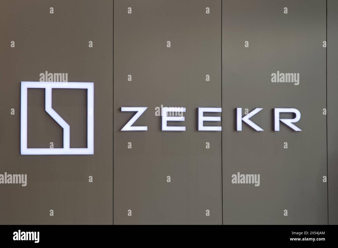 SHANGHAI, CHINA - MAY 7, 2024 - A ZEEKR global flagship store in ...