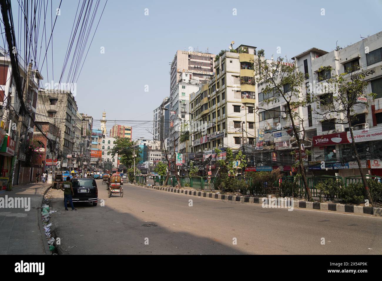 Link Road. Bangla Motor Area. Dhaka, Bangladesh Stock Photo - Alamy