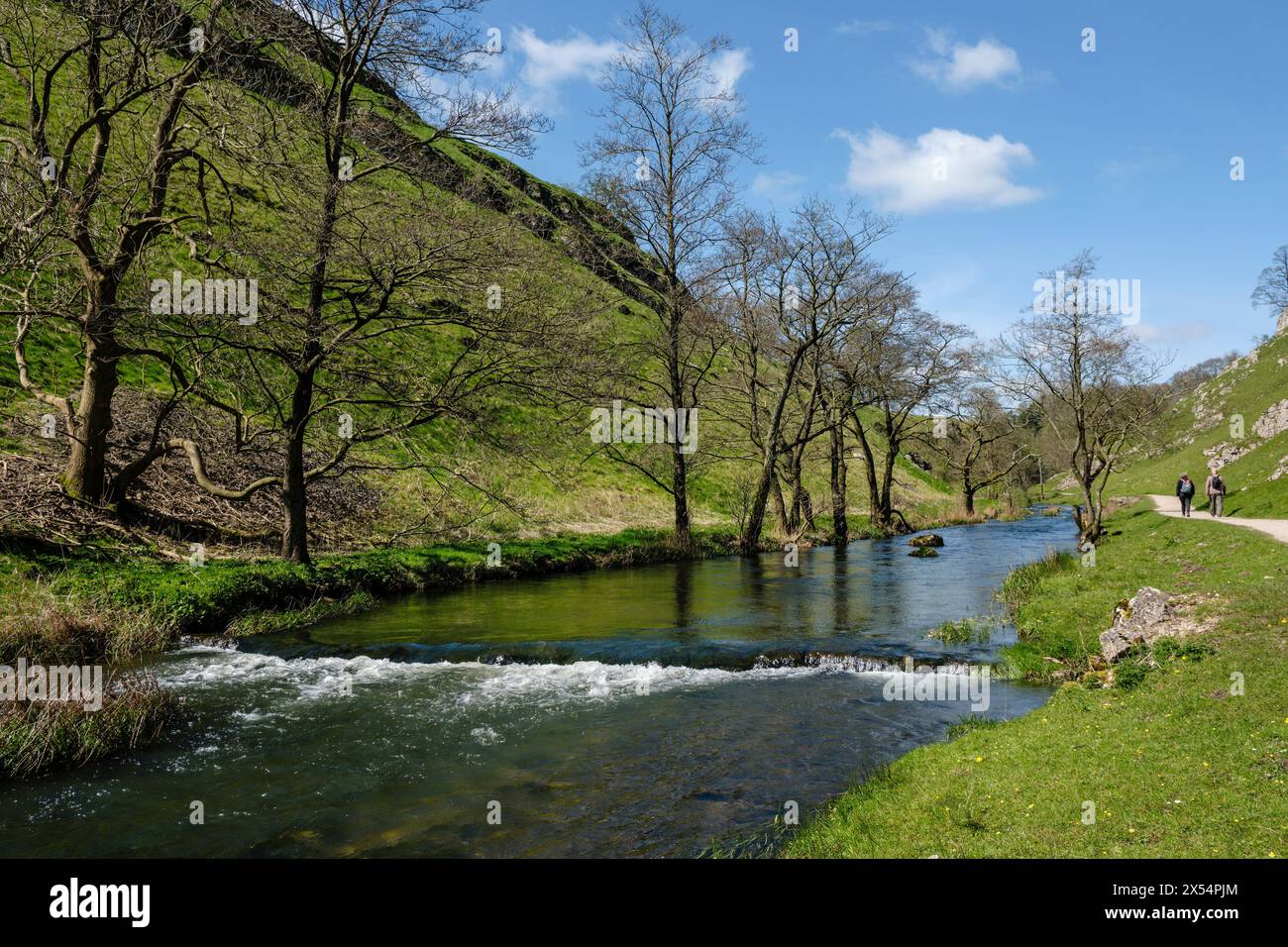 The River Dove in Wolfscote Dale, Peak District National Park ...