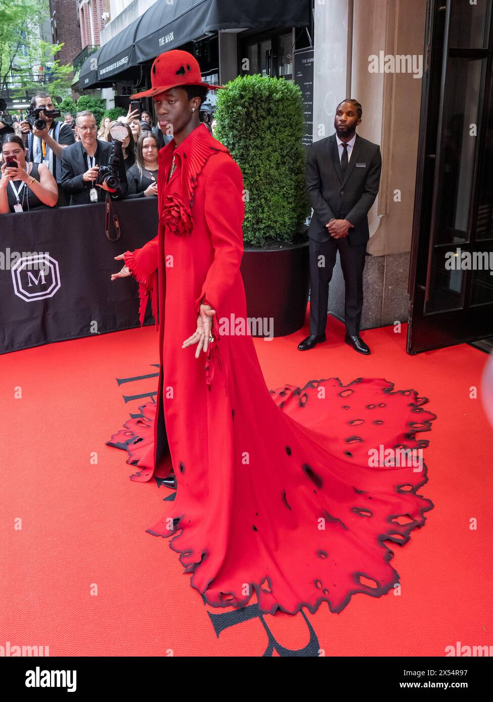 Wisdom Kaye departs The Mark Hotel for the 2024 Met Gala in New York ...