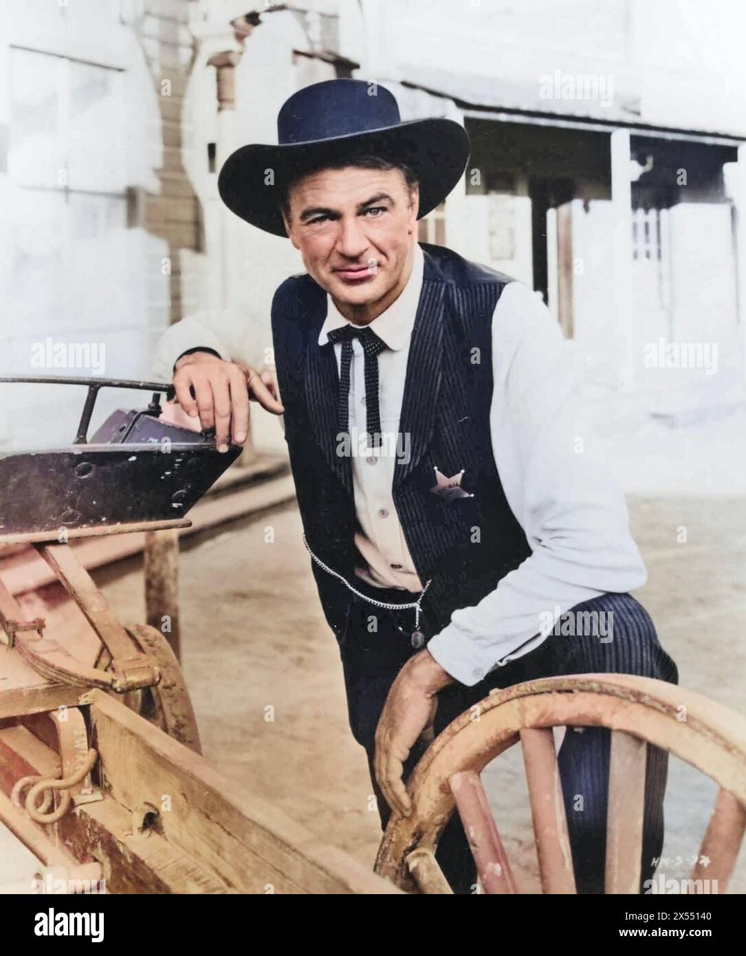 HIGH NOON 1952 United Artists film with Gary Cooper Marshall Will Kane ...