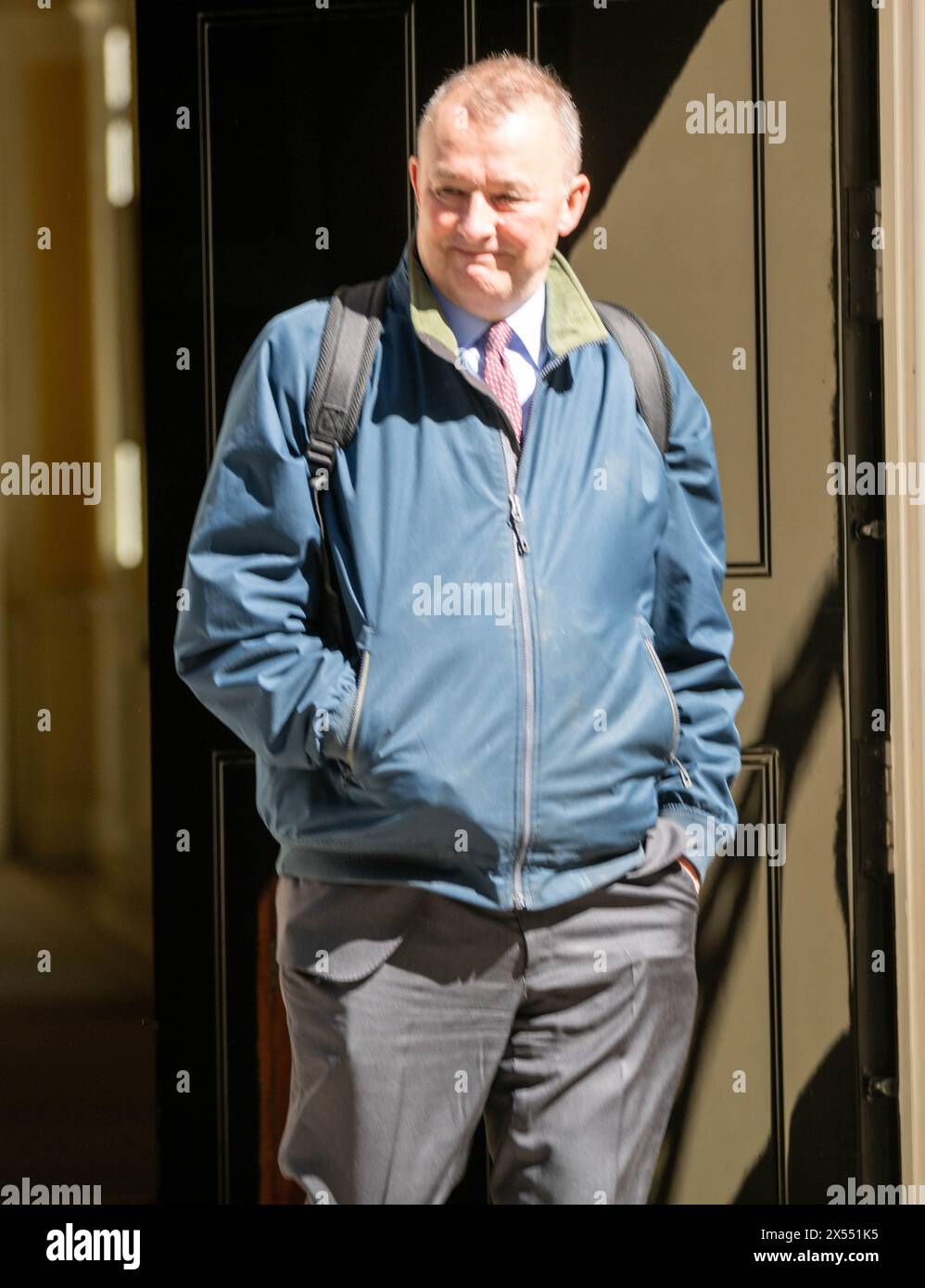 London, UK. 07th May, 2024. Simon Hart, Chief Whip, leaves a cabinet ...