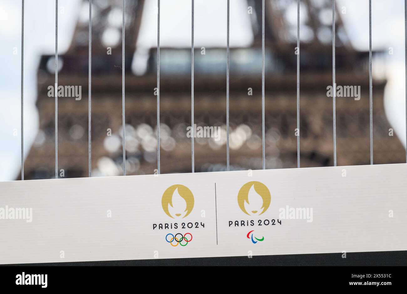 Paris, France. 06th May, 2024. The Olympic rings and the Paralympic ...