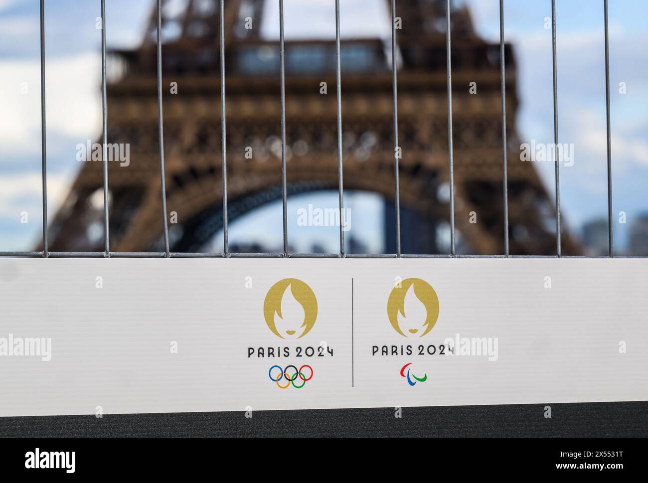 Paris, France. 06th May, 2024. The Olympic rings and the Paralympic ...