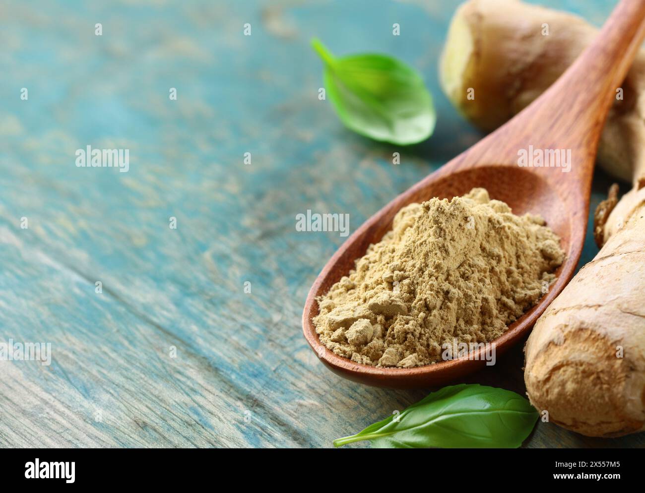 ground and fresh ginger spices for healthy eating Stock Photo - Alamy