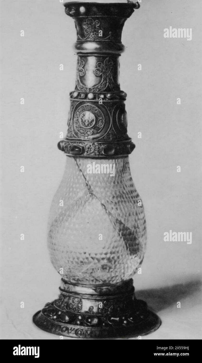 Crystal Rock Vase (Eleanor of Aquitaine's Vase), 12th Century, located ...