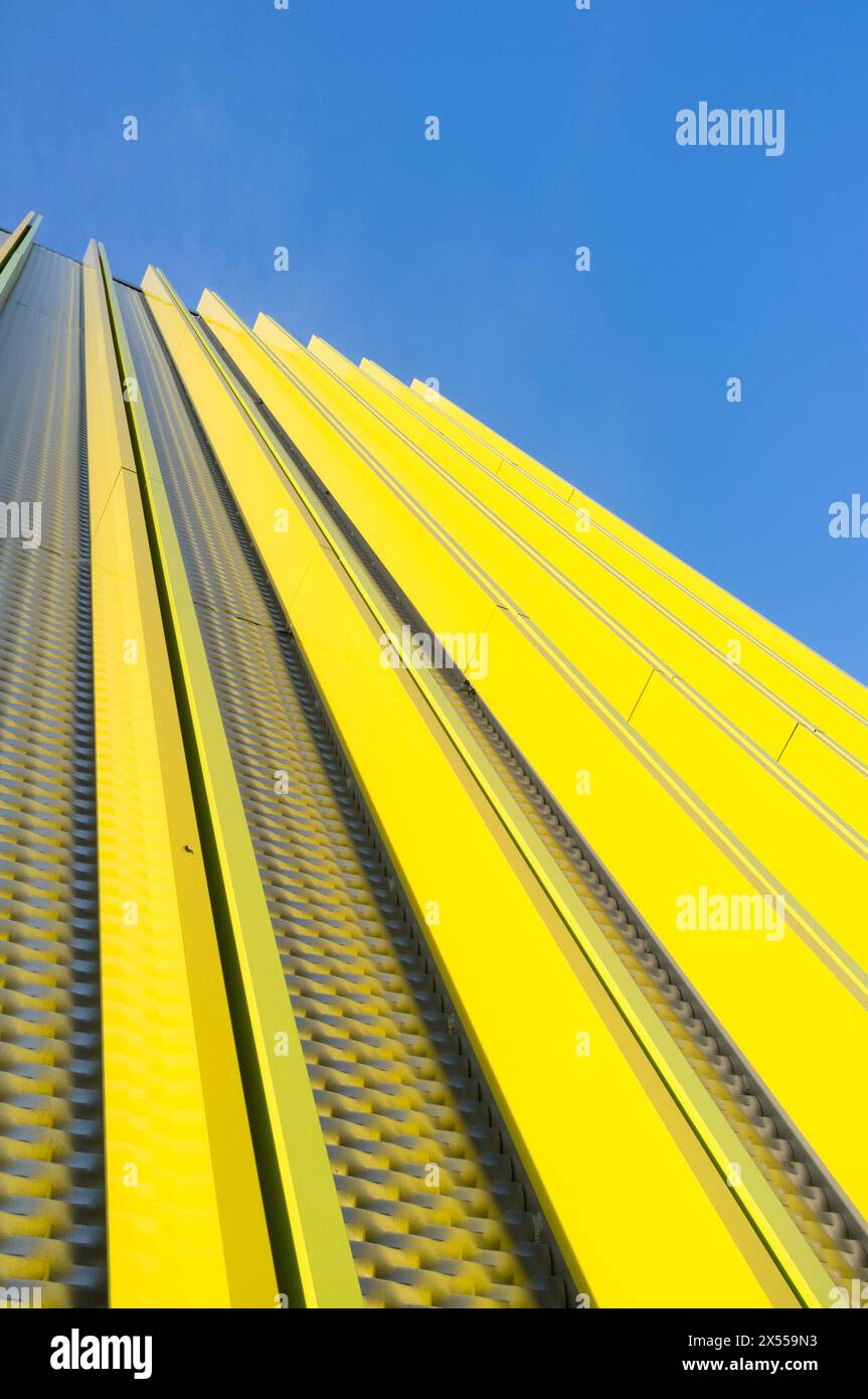 Paramount international offices hi-res stock photography and images - Alamy