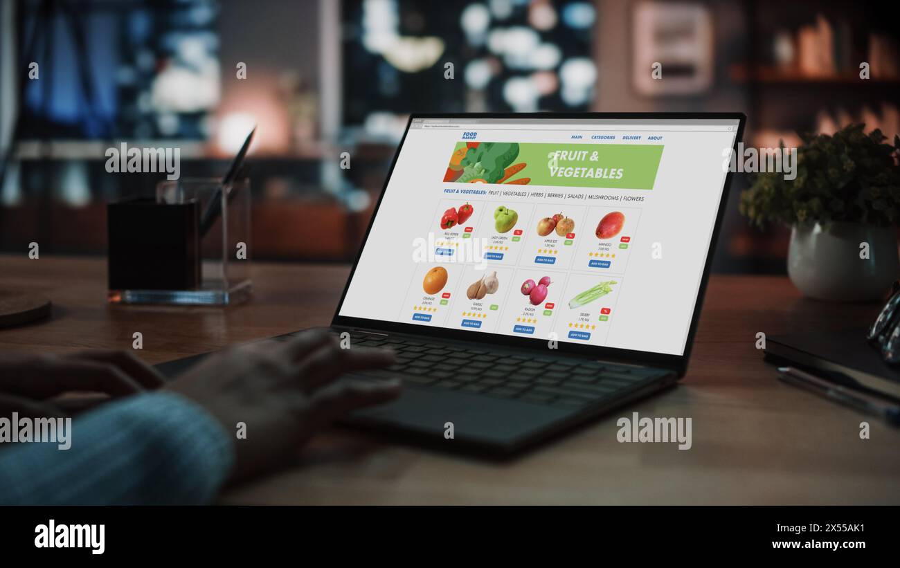 Woman table groceries laptop hi-res stock photography and images - Alamy