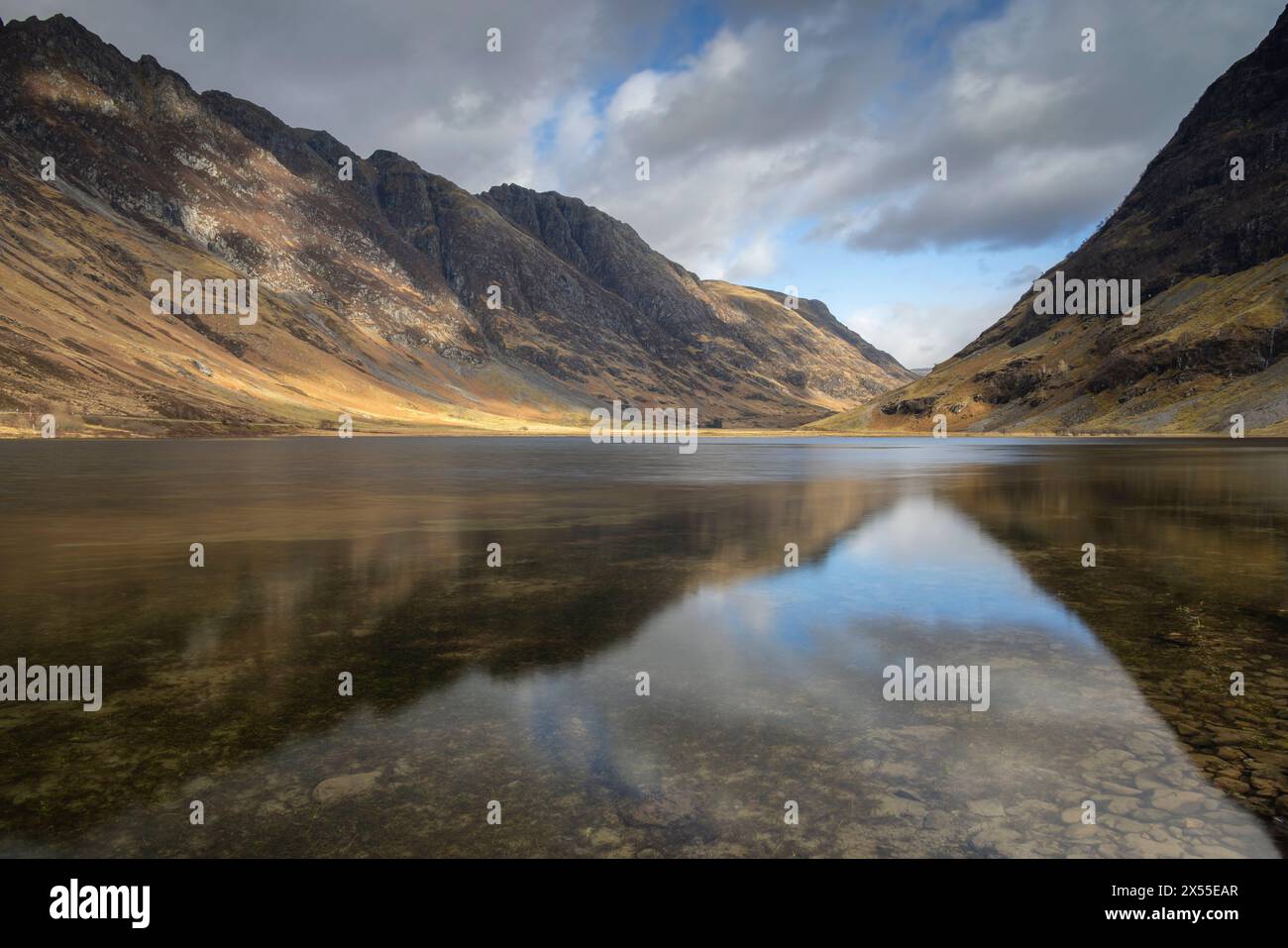 Loch Achtriochtan at the far end of the Pass of Glencoe, Highlands ...