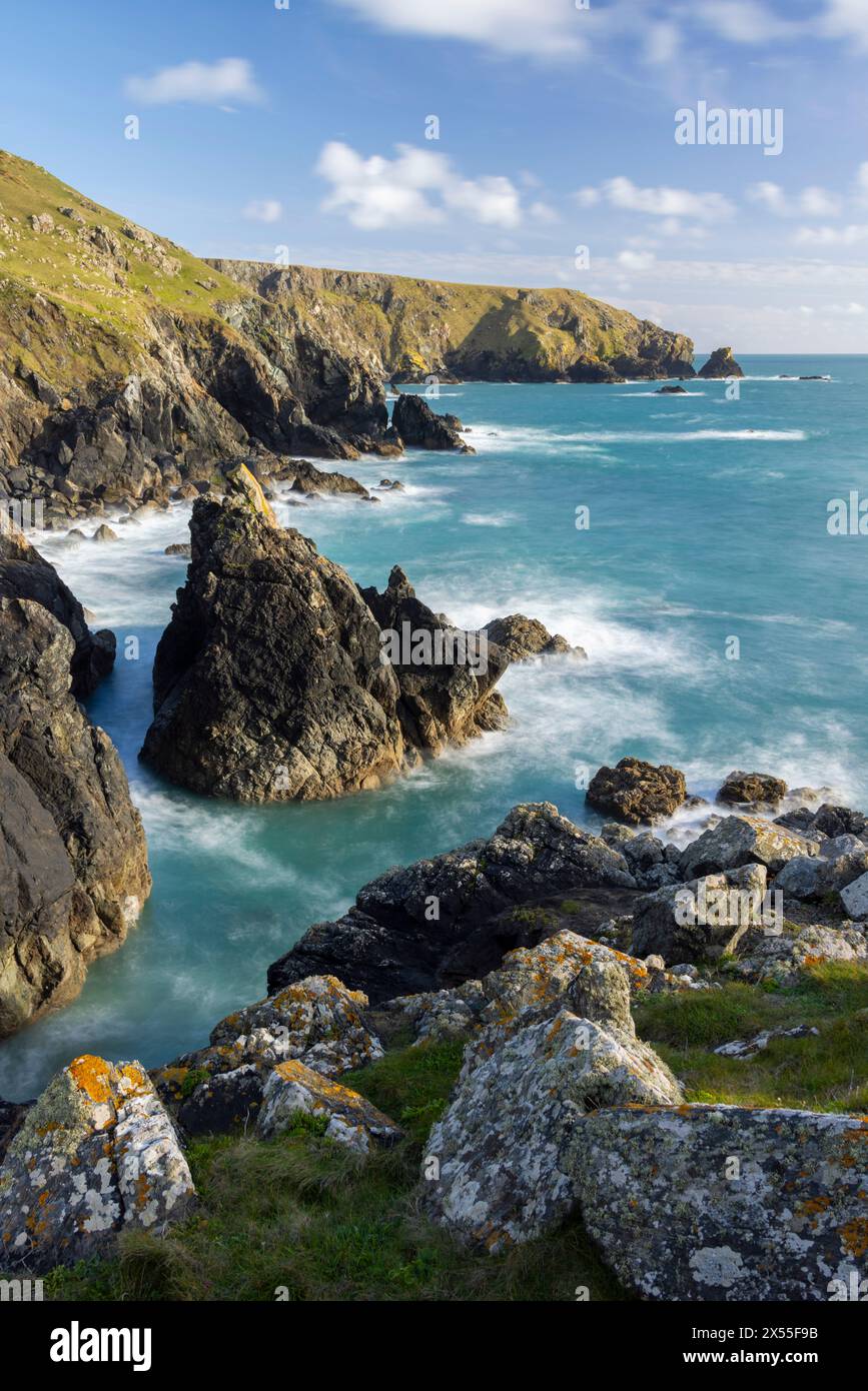 Dramatic coastal scenery at Ogo-Dour Cove on the Lizard Peninsula ...