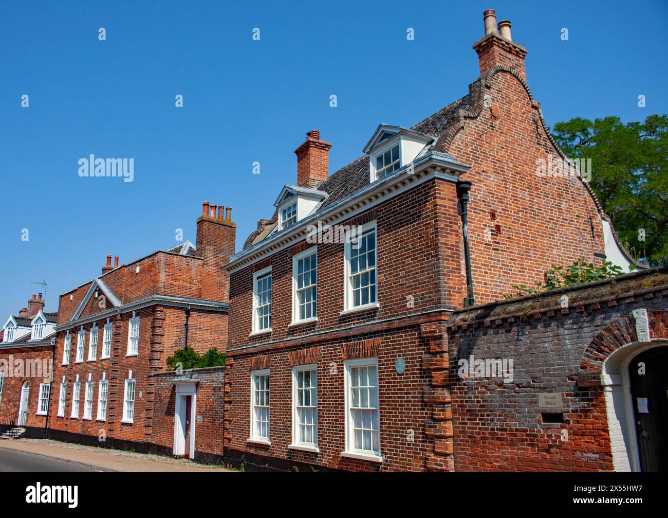 Old Houses in Puddingmoor, Beccles, Suffolk, UK Stock Photo - Alamy
