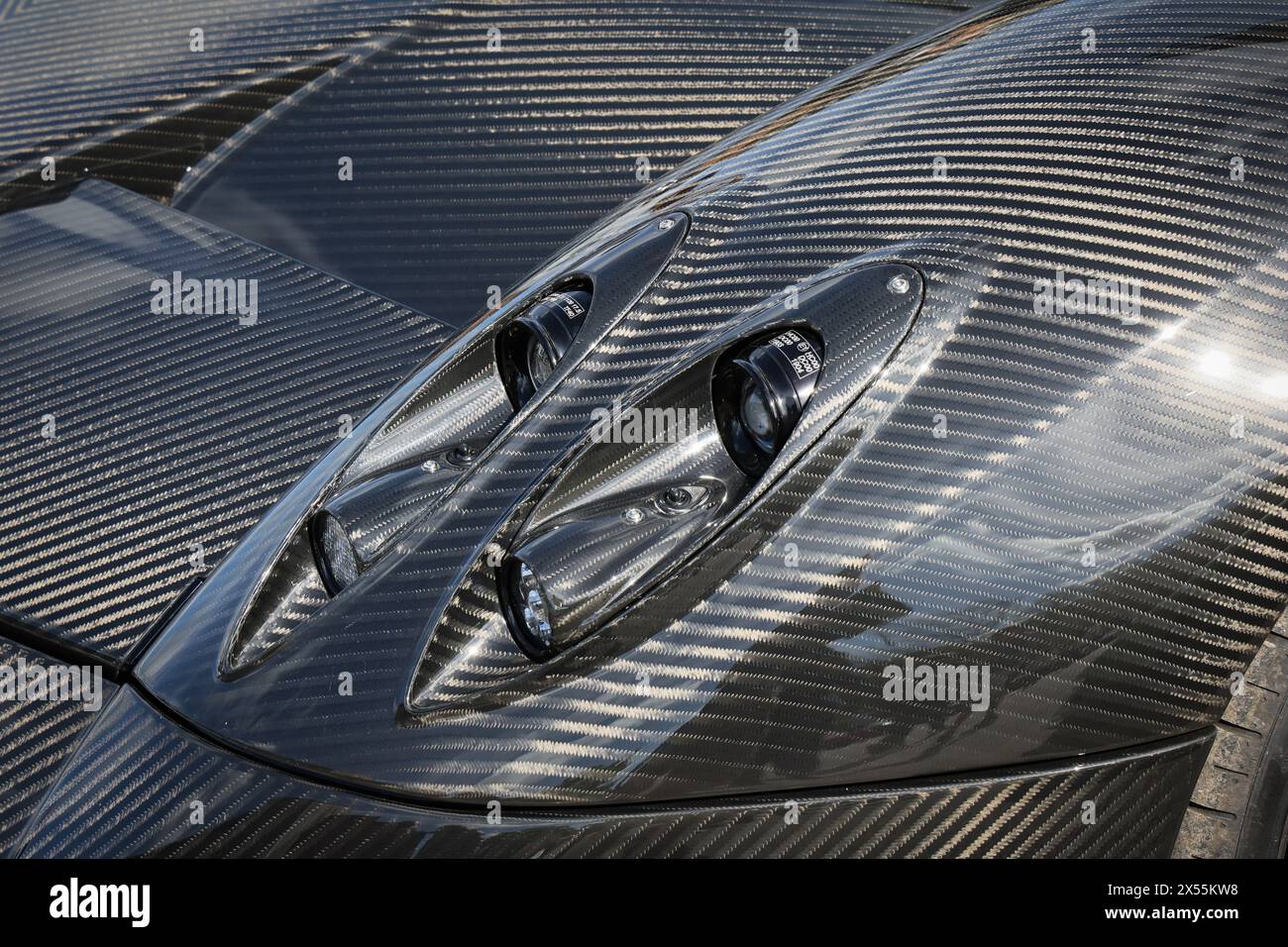 Pagani Huayra Roadster front led lights Stock Photo - Alamy