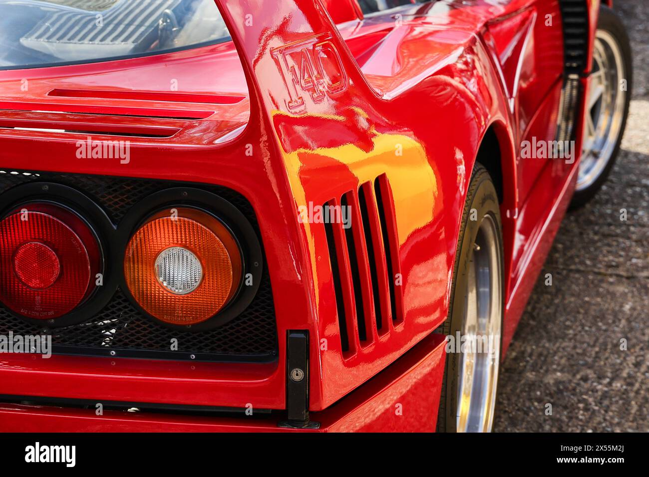 Red ferrari f40 italian car hi-res stock photography and images - Alamy