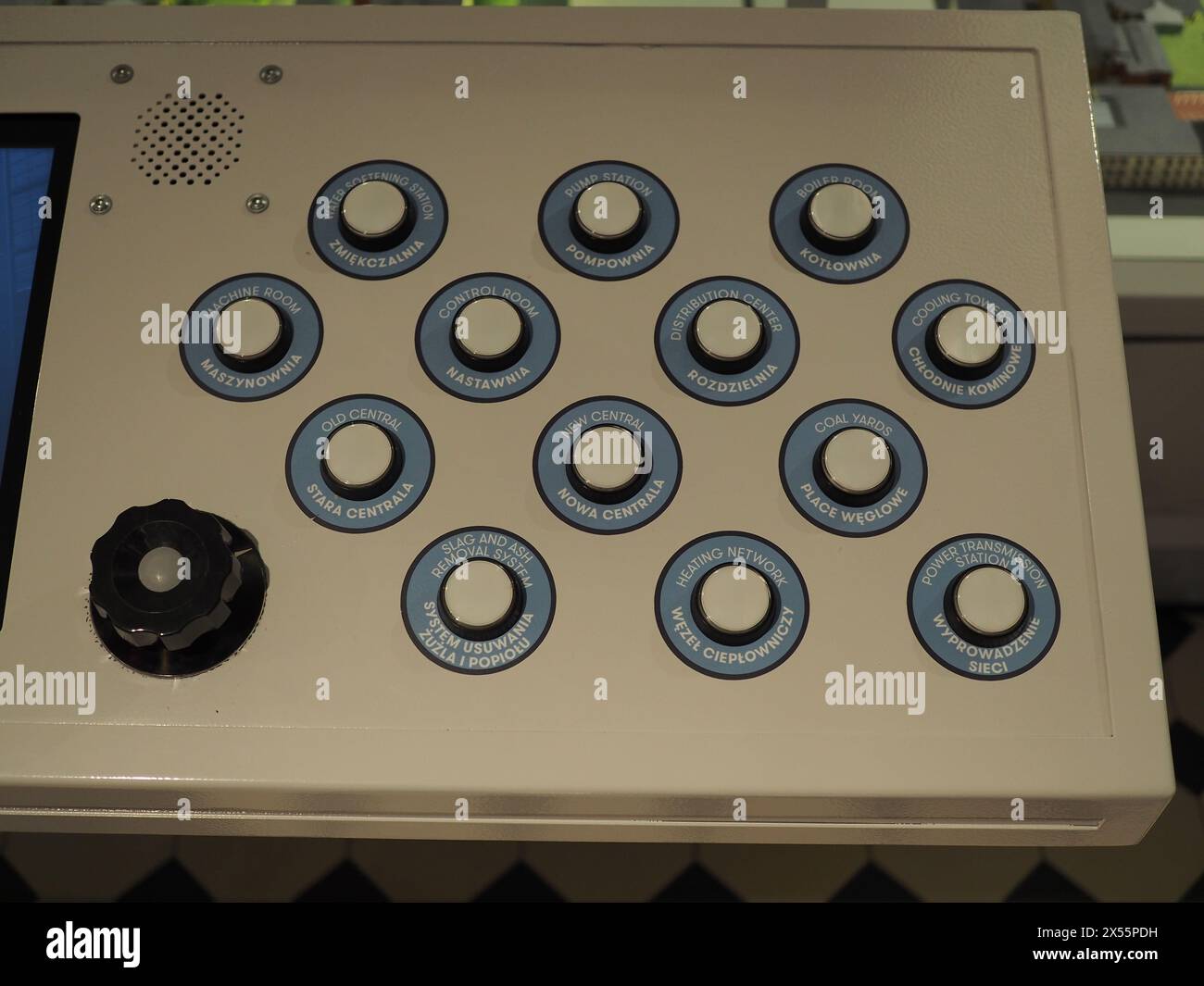 Power plant control panel hi-res stock photography and images - Alamy