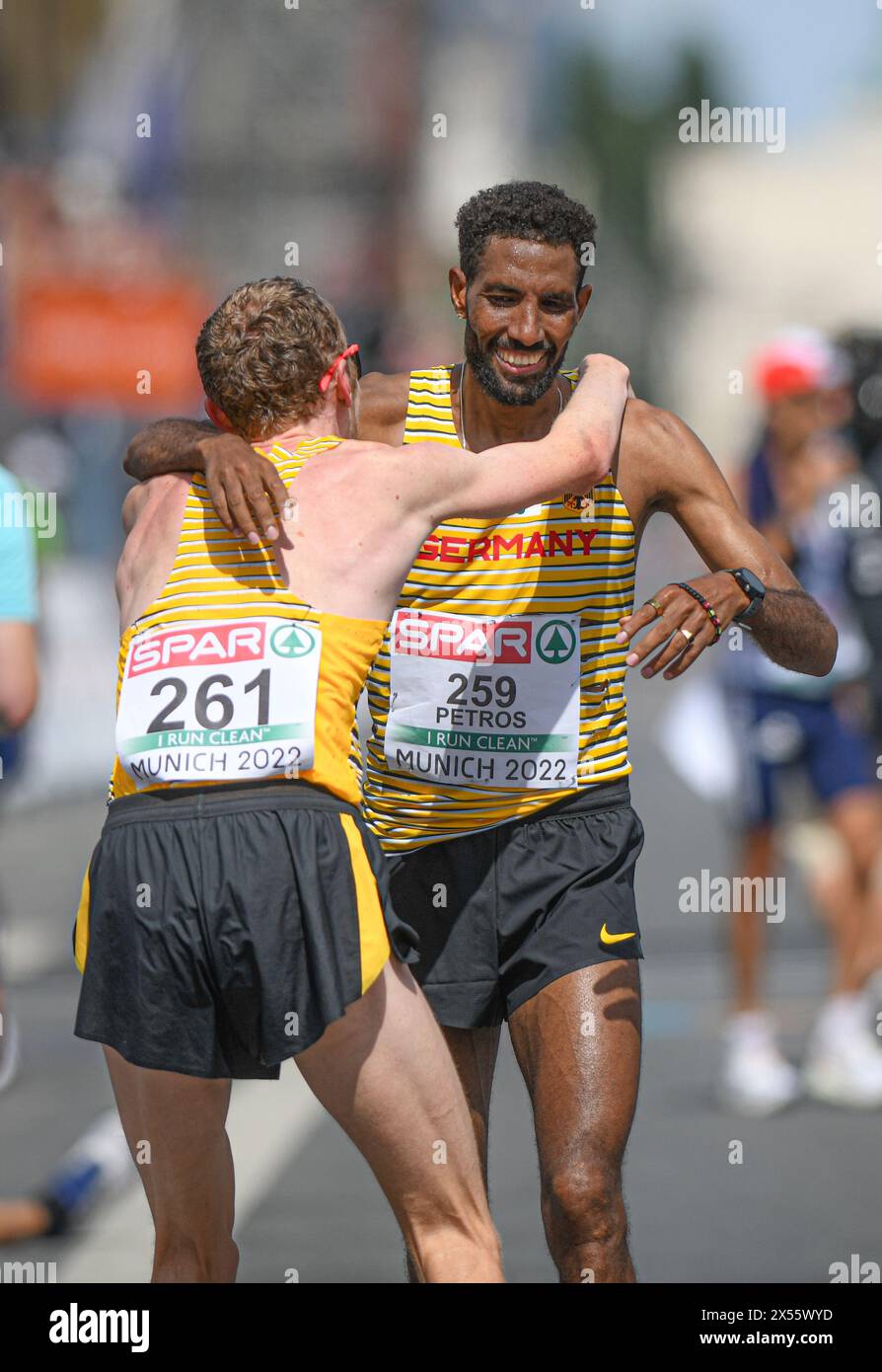 Amanal Petros and Richard Ringer (Grmany). Men's Marathon. European ...