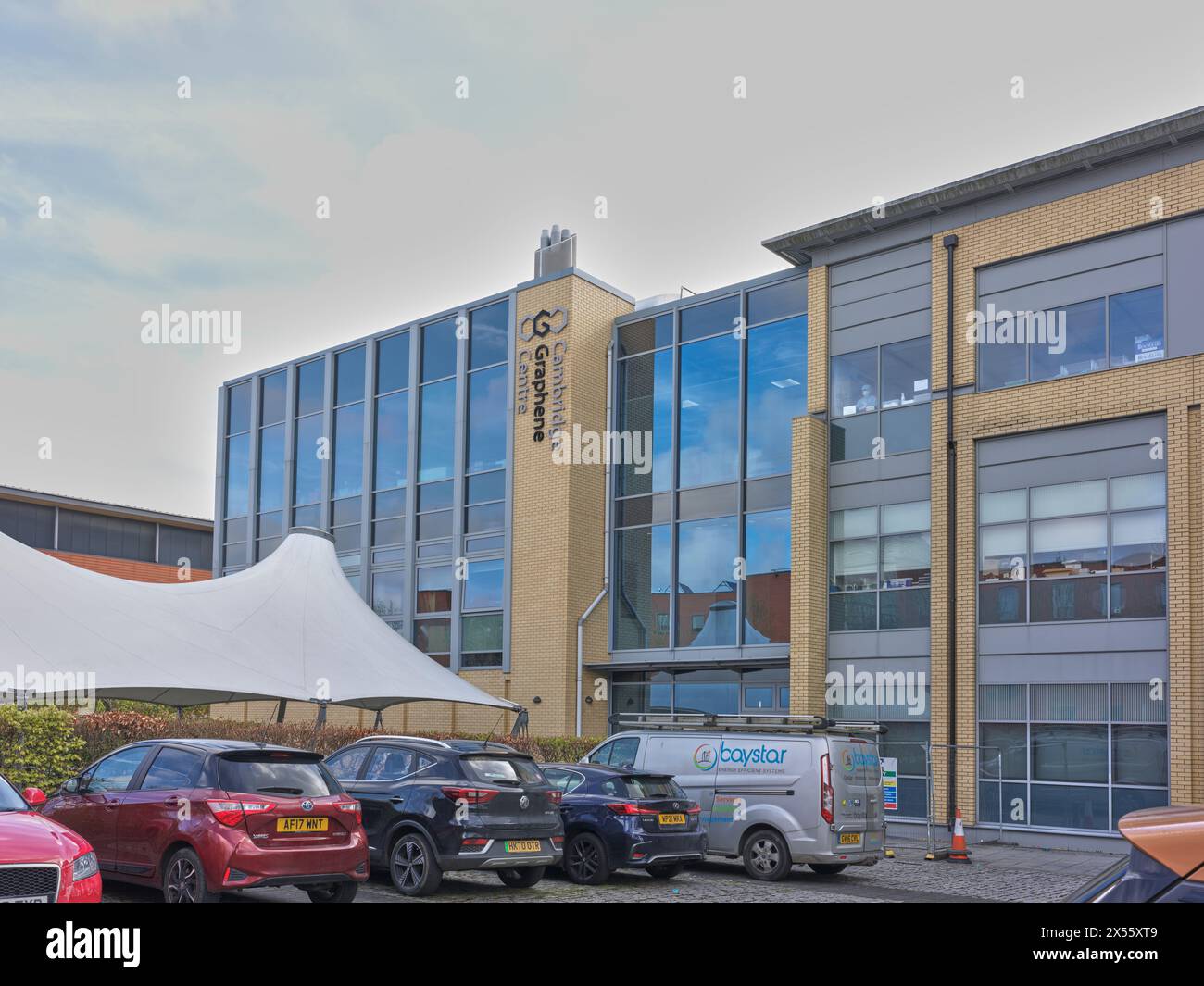 Cambridge Graphene Centre, Cavendish laboratory, University of ...