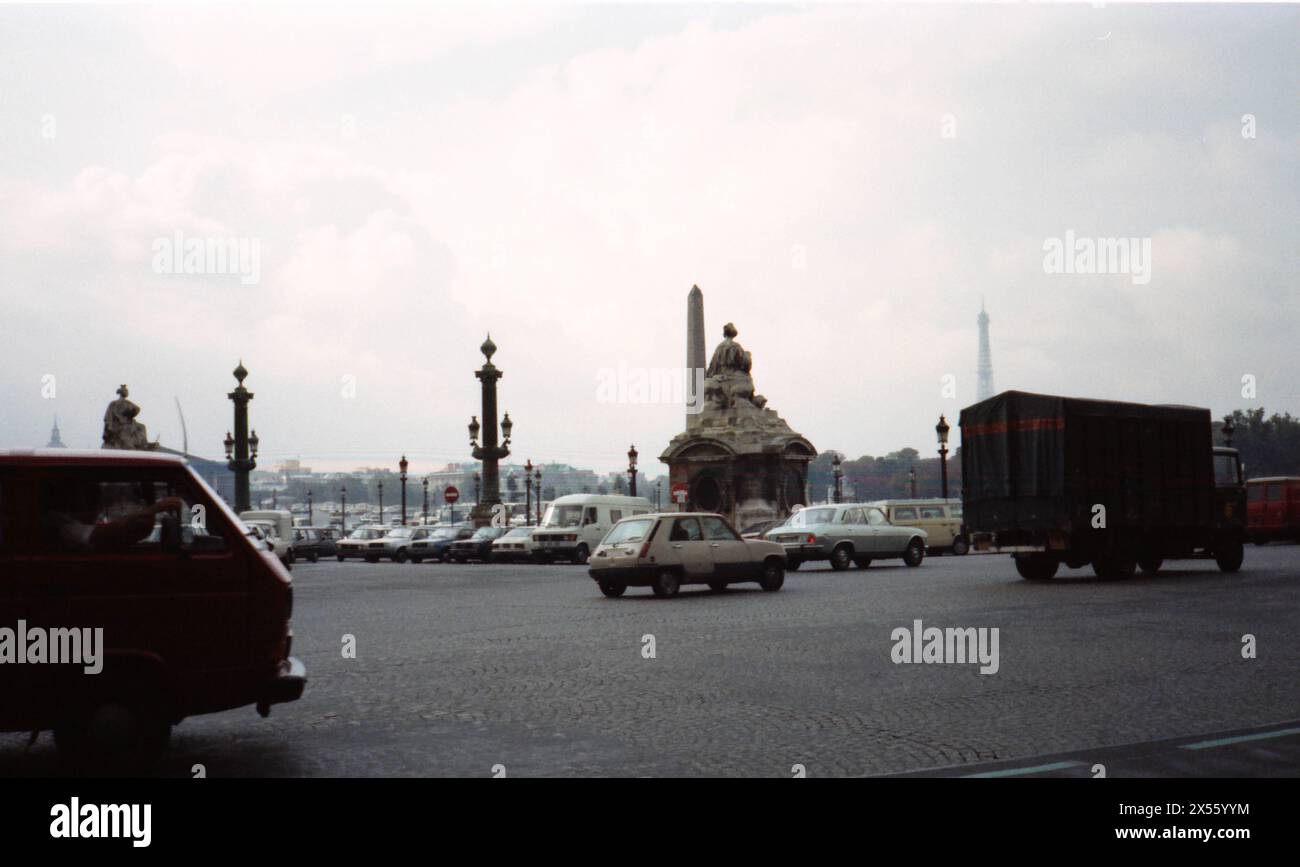 1982 paris hi-res stock photography and images - Alamy