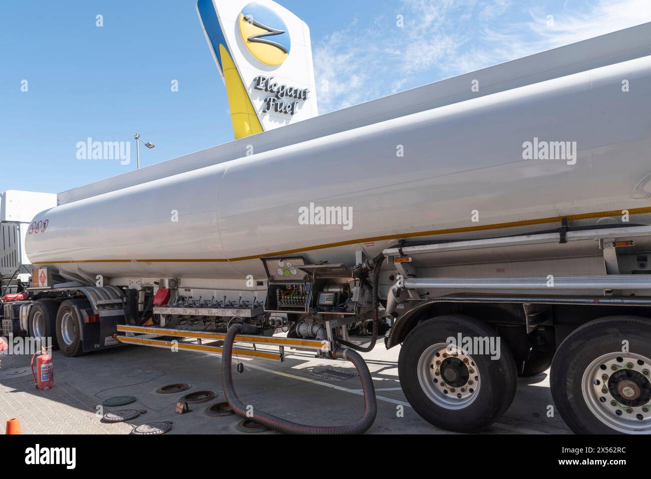 Gasoline tanker hi-res stock photography and images - Alamy