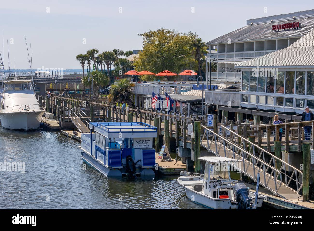 Mount Pleasant, South Carolina, USA - March 20, 2024: view of Shem Creek Park where boats are ...