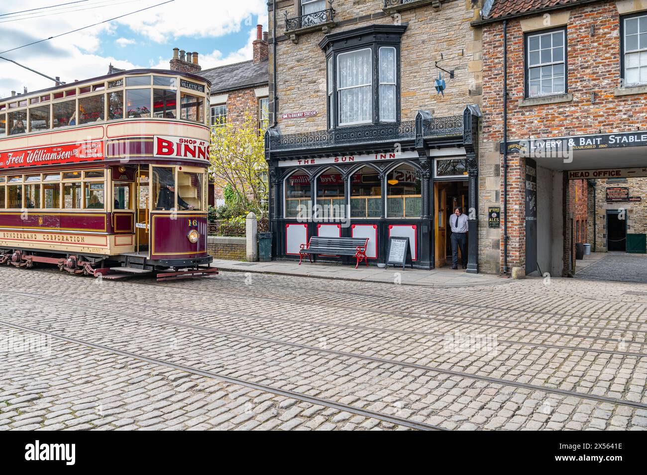 Operational vintage Sunderland Corporation Tram and the Sun Inn at the ...