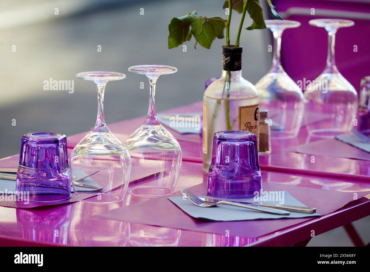 Jean suau hi-res stock photography and images - Alamy