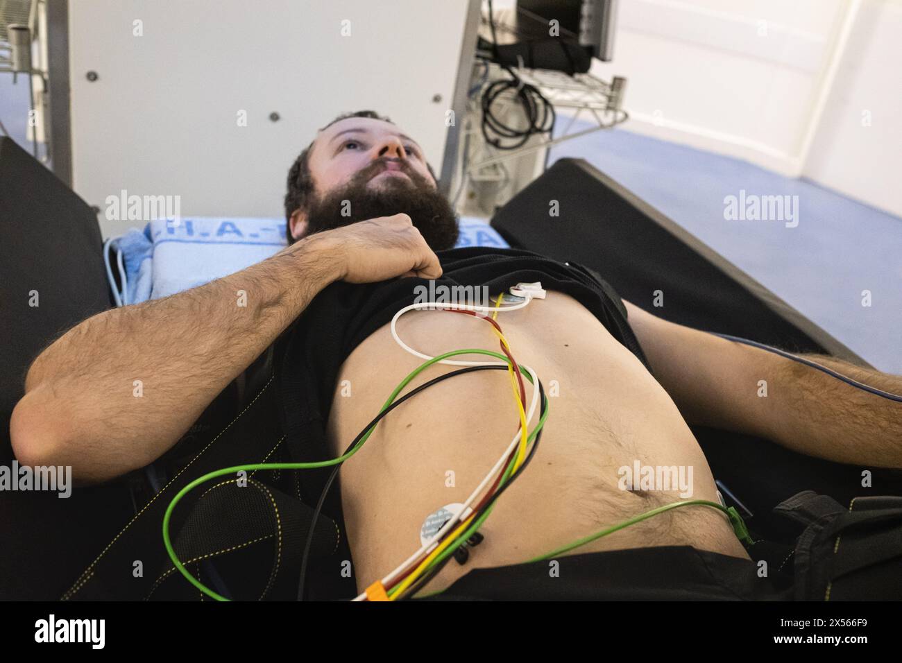 électrocardiogramme ecg hi-res stock photography and images - Alamy