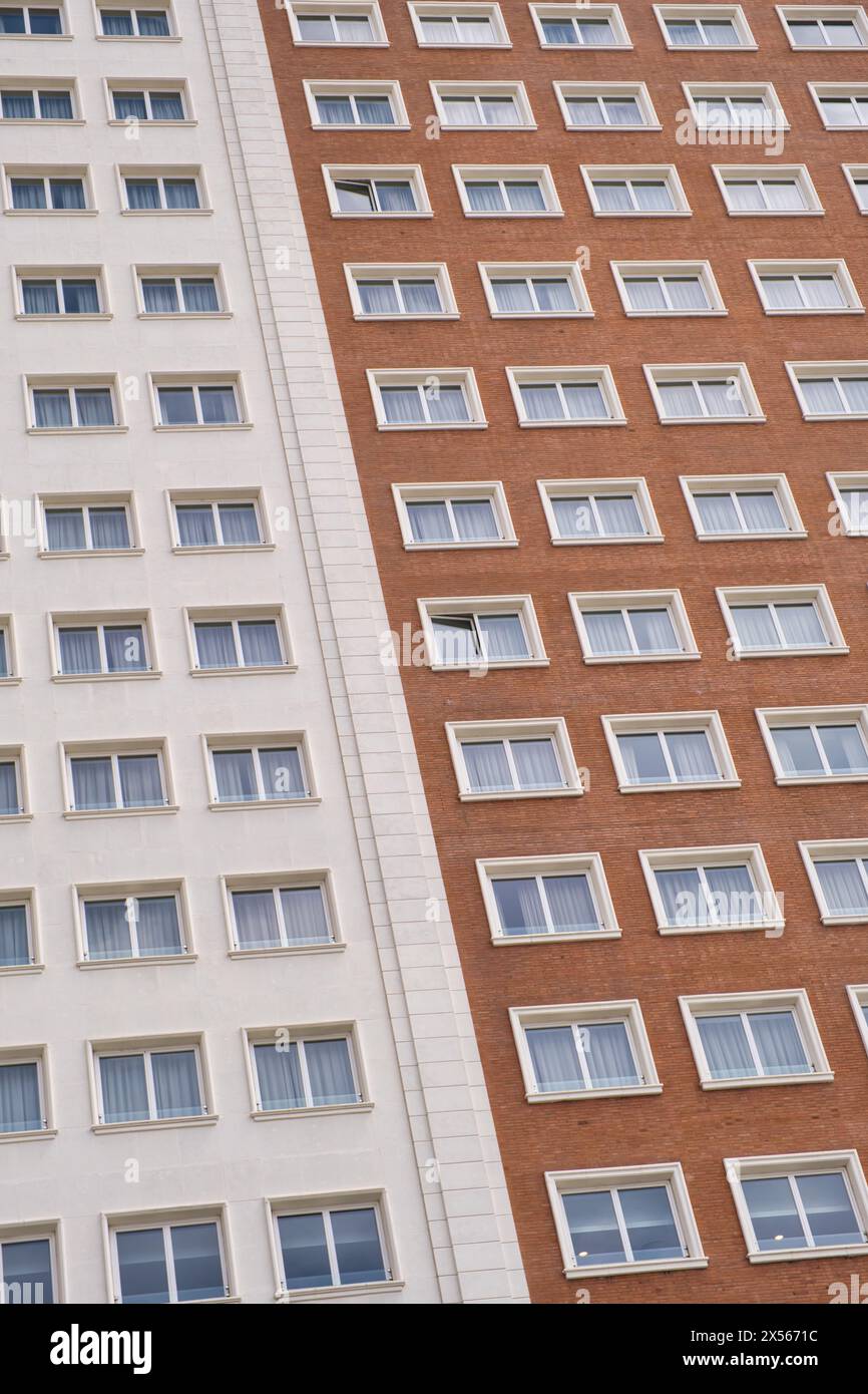 Angle side hi-res stock photography and images - Alamy