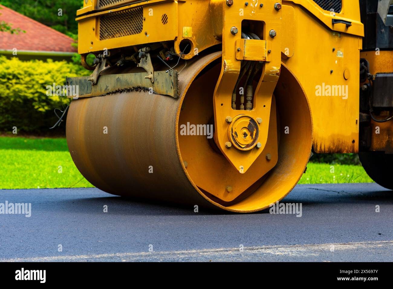 Utility Compactor machine for new asphalt work on roads, parking lots ...