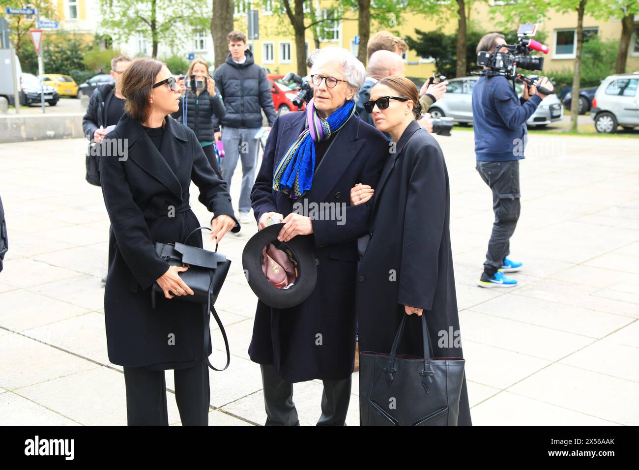 Sarah Lena Herzsprung, Bernd Herzsprung und Hannah Herzsprung bei der ...