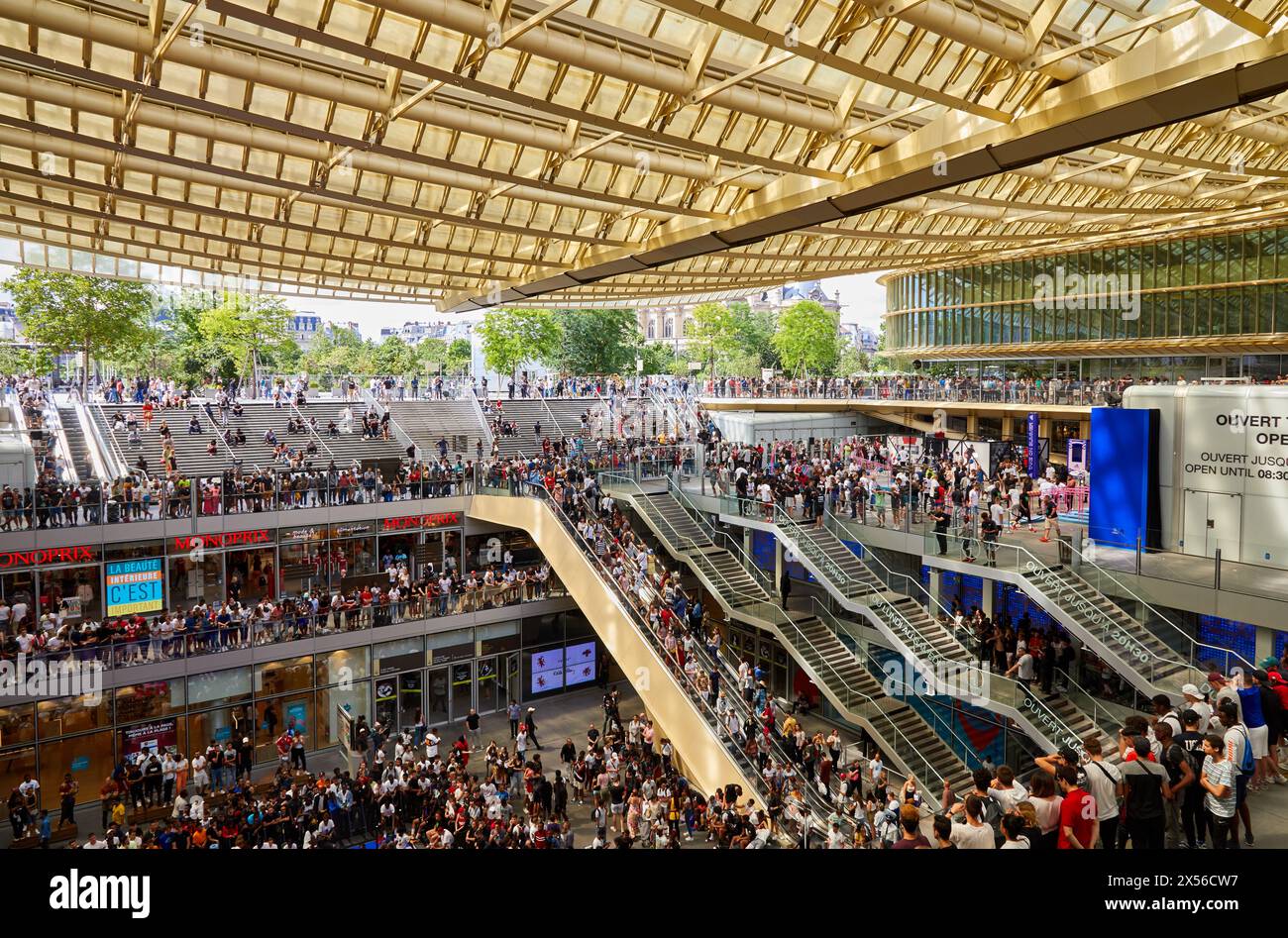 Forum des Halles, the Canopy (2016) designed by architects Patrick ...