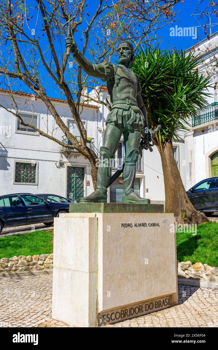 Statue representing Pedro Alvares Cabral, discoverer of Brazil ...