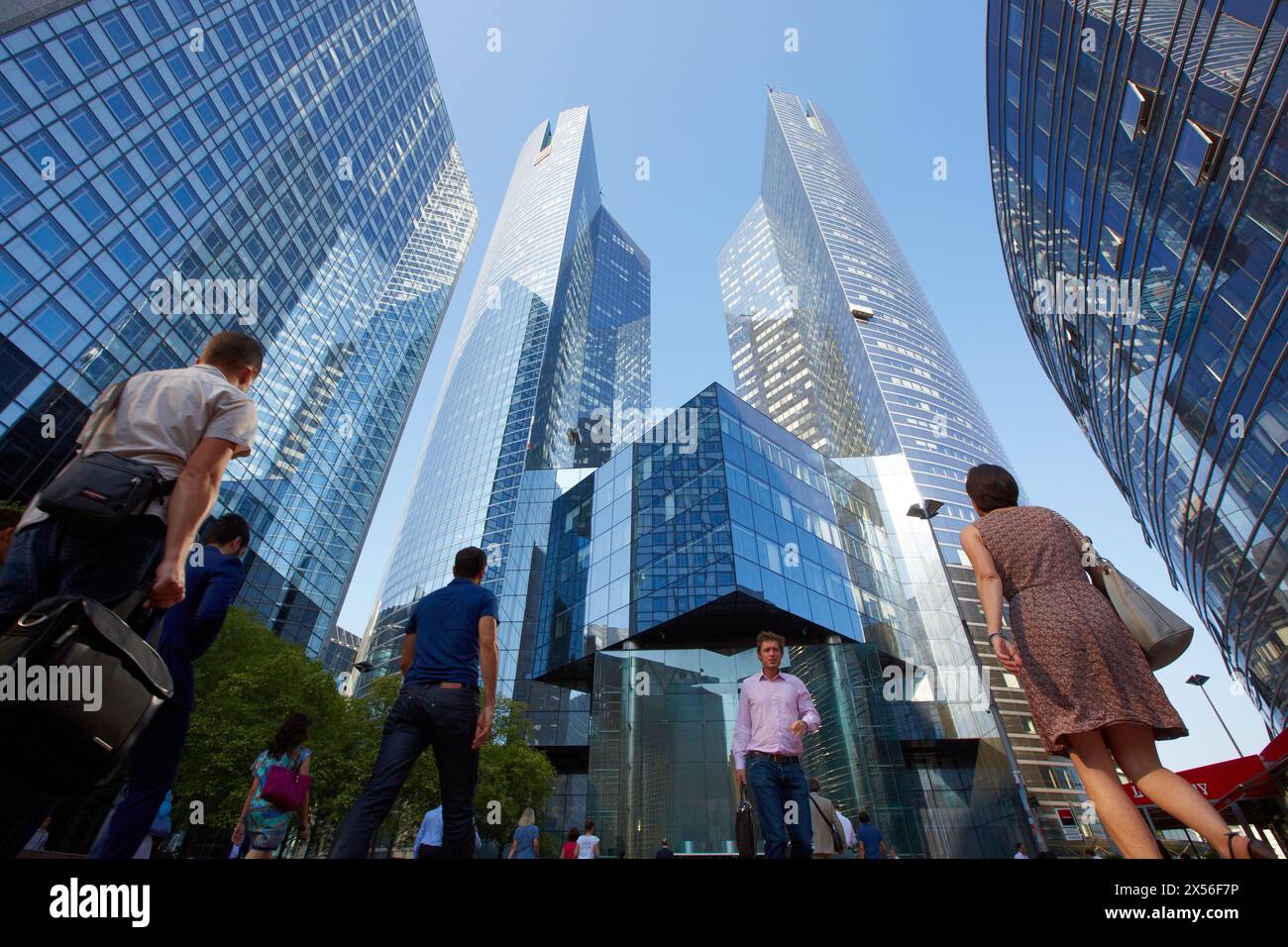 Employees coming to work. ""Société Générale"" building. Office ...