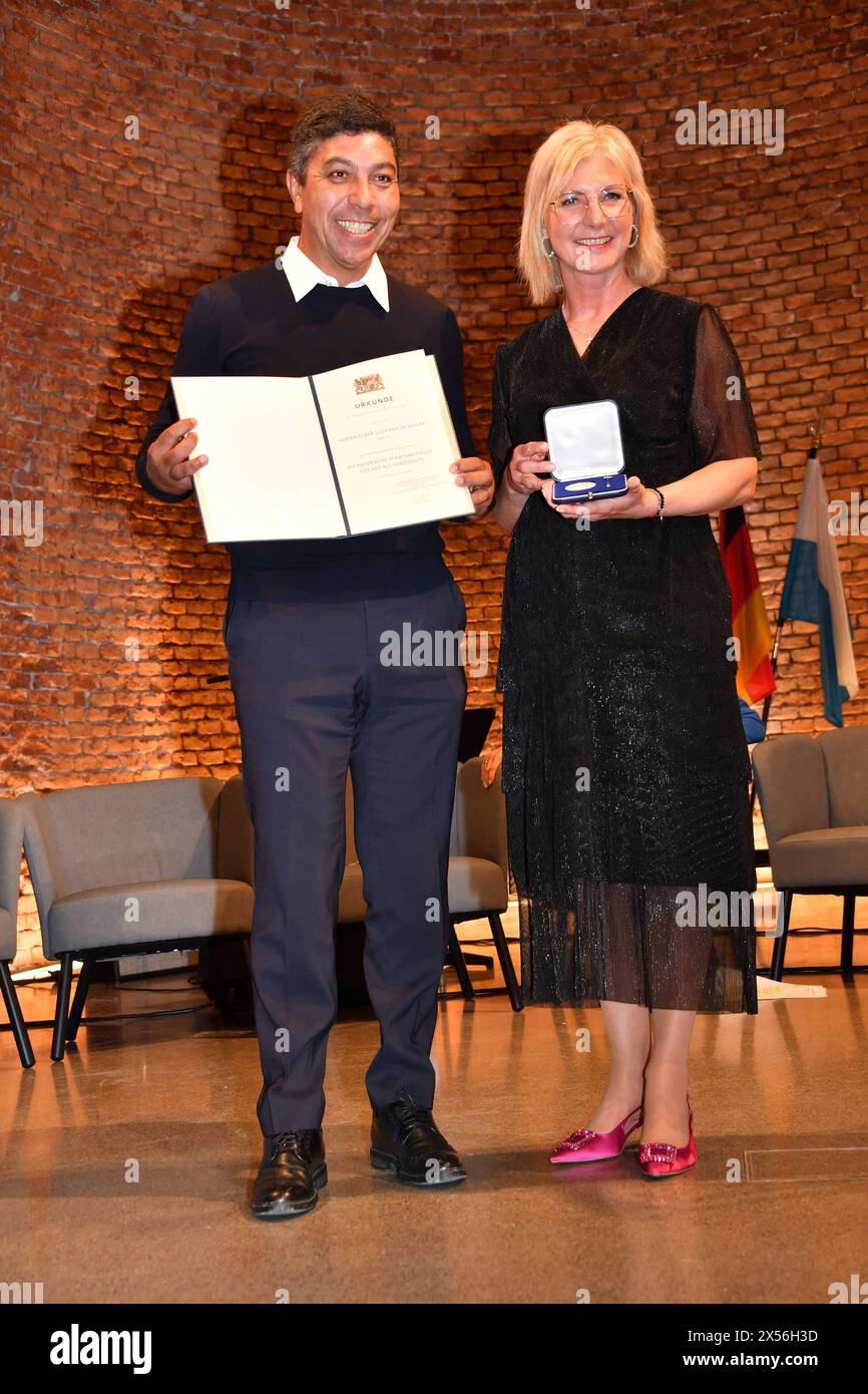 Giovane Elber und Ulrike Scharf / Verleihung der Bayerischen ...