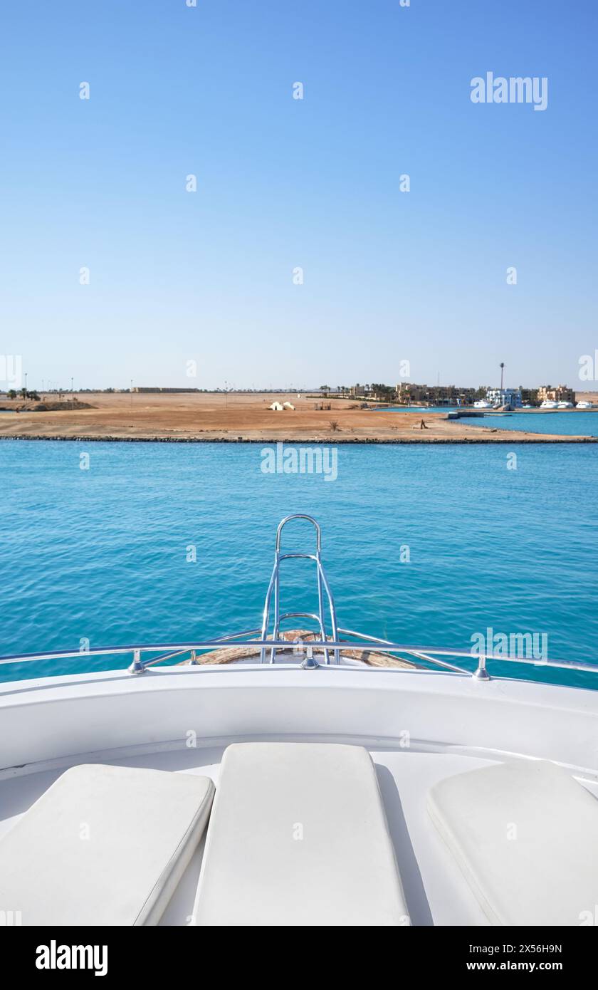 Boat deck cruise ship hi-res stock photography and images - Alamy