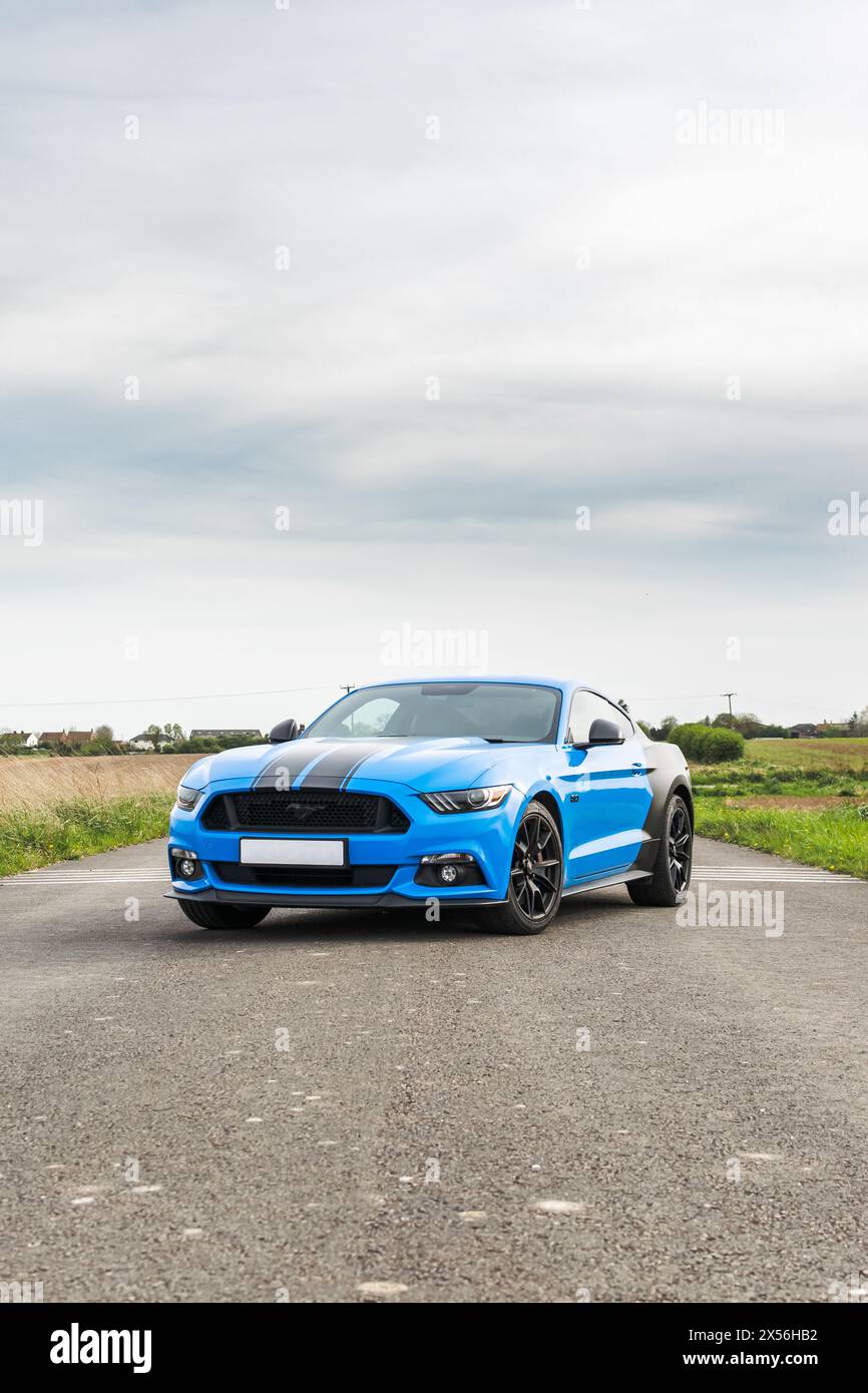 Pre facelift hi-res stock photography and images - Alamy